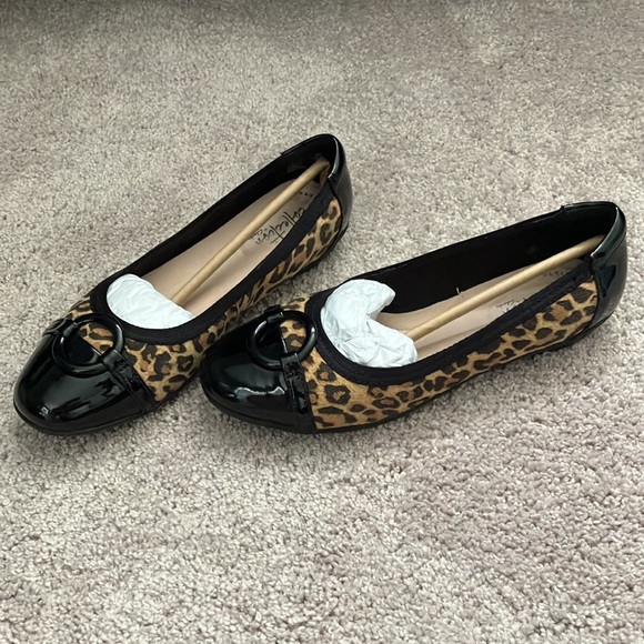 Clarks | Shoes | New Clarks Graceland Wind Leopard Print 65 Size | Poshmark